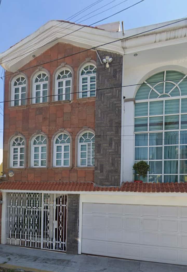 Casa Para Grupos Grandes - Toluca