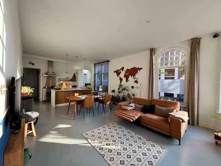 Monumental Canal House In Most Scenic Street - 하를렘