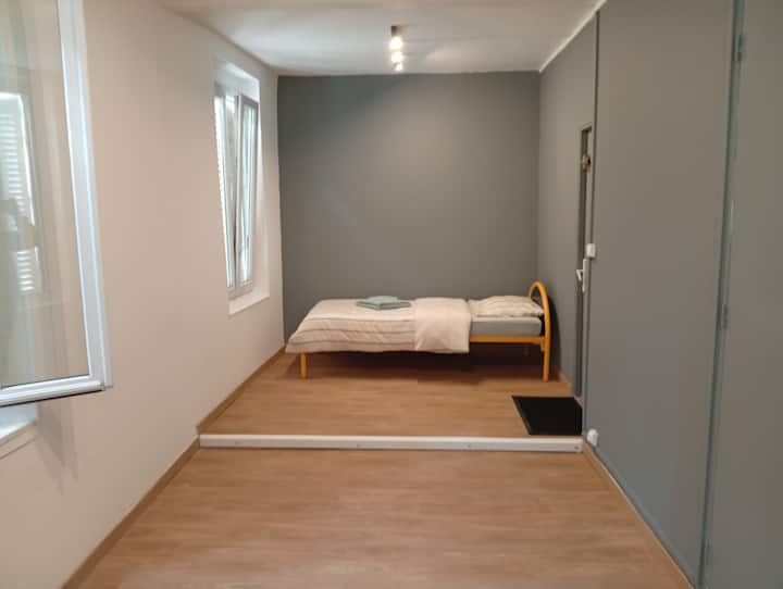 2 Appartement Economy - Laon