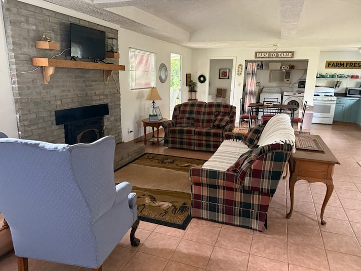 Hatcher Cottage Farm - Aiken, SC