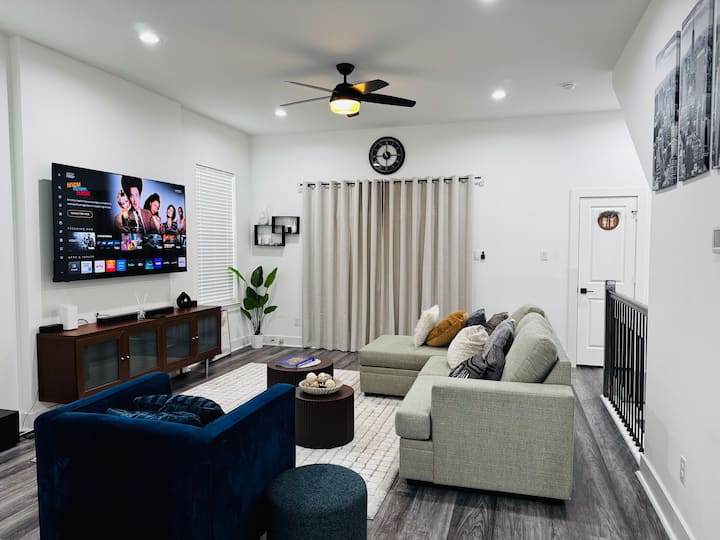 Home Away From Home - Houston, TX