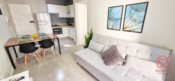 Apto A 150m Da Praia | Vista Av. Brasil + Vaga - Balneário Camboriú