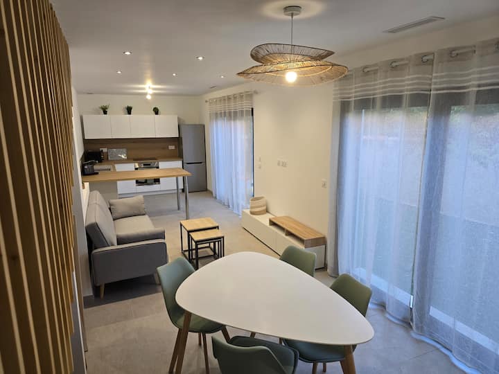 Maison Neuve Climatisée Pour 8 Personnes Dans Aix - Aix-en-Provence