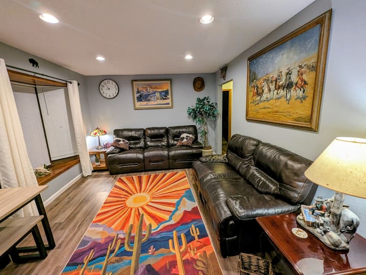 Fairwestern - Des Moines, IA