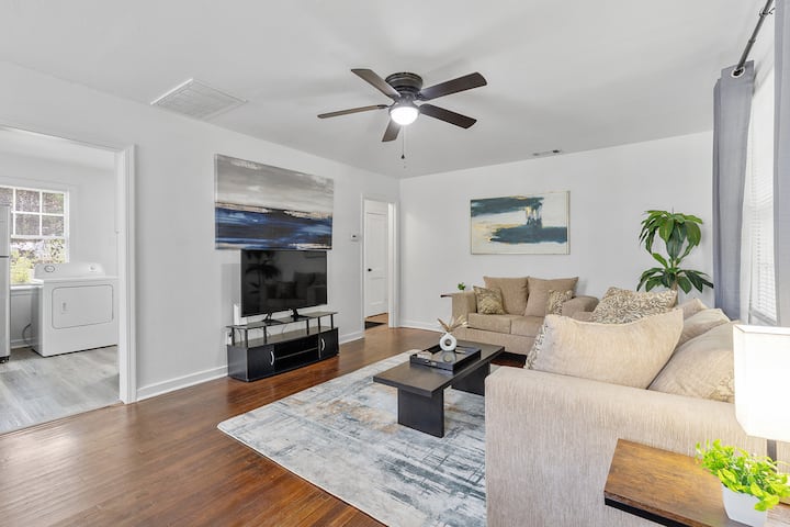 Charming 2br Home In Hillcrest - Little Rock, AR