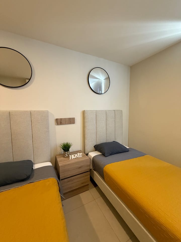 Depto. Cómodo Frente Fundidora - Monterrey