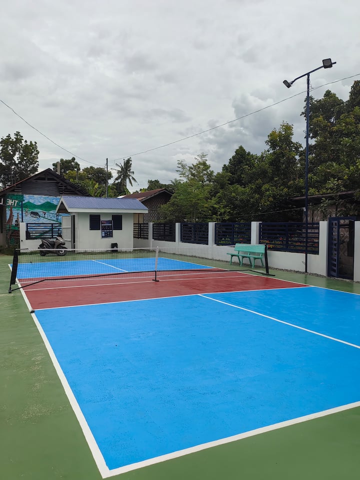Pickleball Getaway Home, Bohol - Tubigon