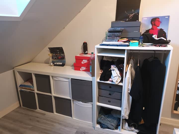 Chambre Individuelle Grand Lit,  Bureau, 5€ Pt Déj - La Baule-Escoublac