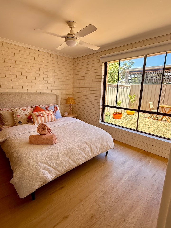 Cute & Cozy - Yarrawonga