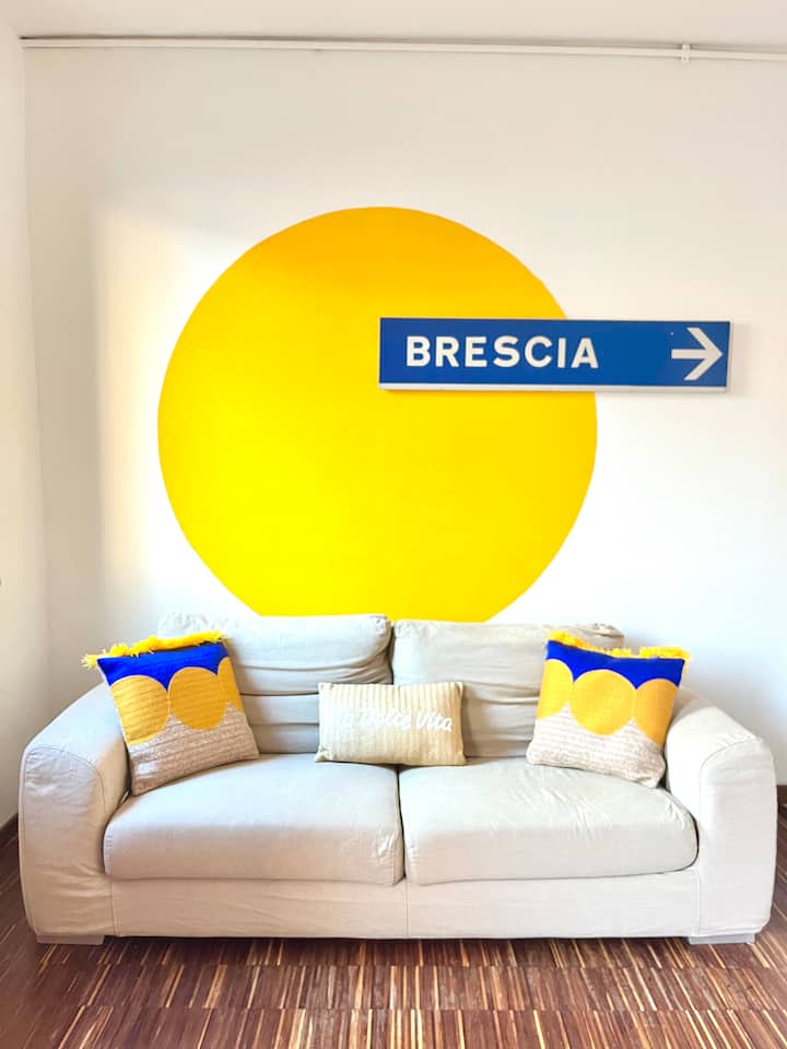 Le Ragazze Della Terrazza - Brescia