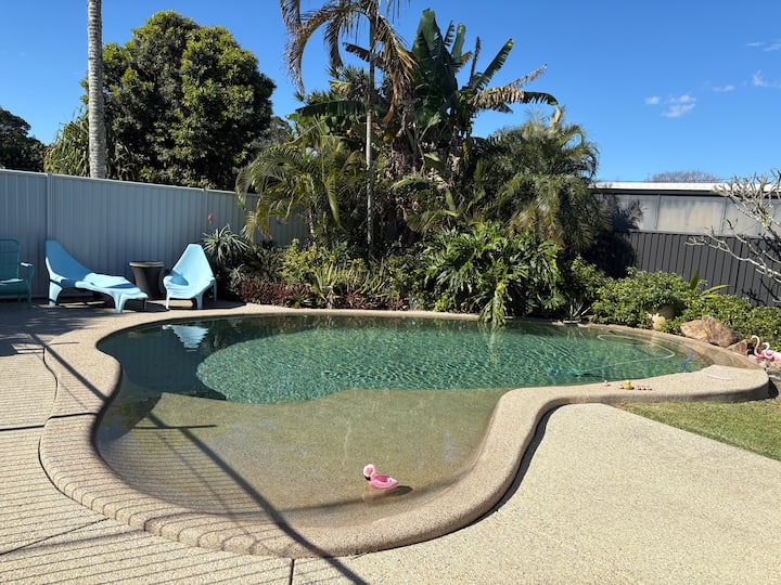 Coolum Beach House - The Hacienda - Coolum Beach