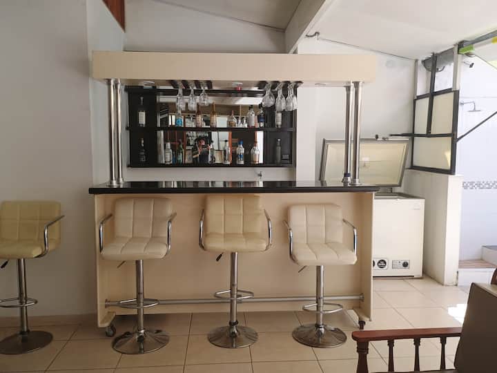 Casa Con Piscina En Tarapoto - Tarapoto