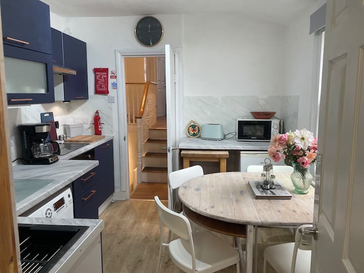 Modern 1 Bed Apartment In Dulwich (Free Parking) - London