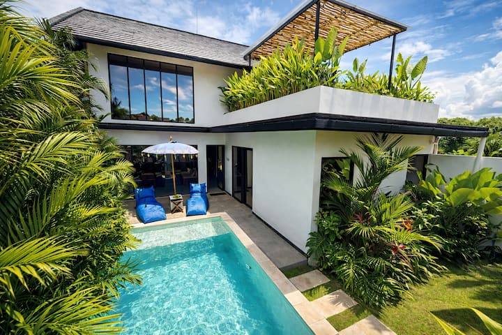 Seminyak - Luxury Villa With Pool & Breakfast - Kuta