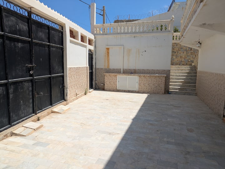 Villa Bord De Mer Jeanne D'arc - Skikda