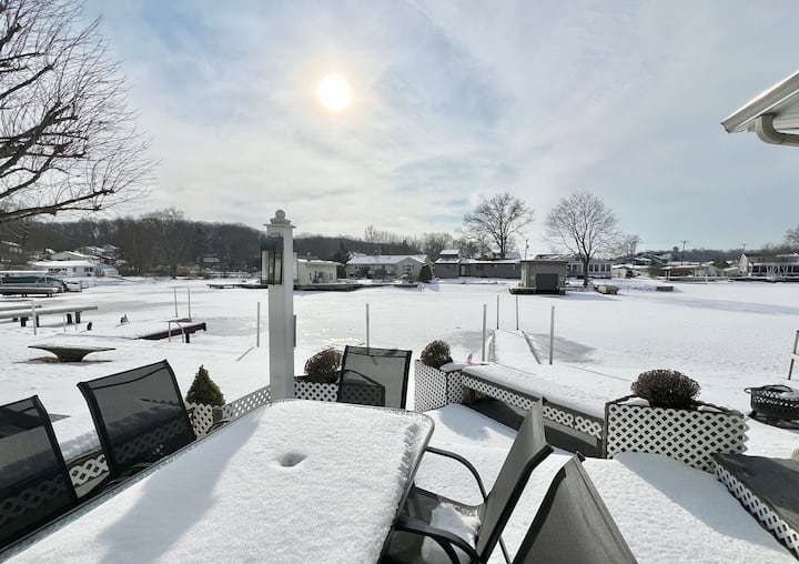 Winter Oasis On The Lake! - Lake Hopatcong, NJ