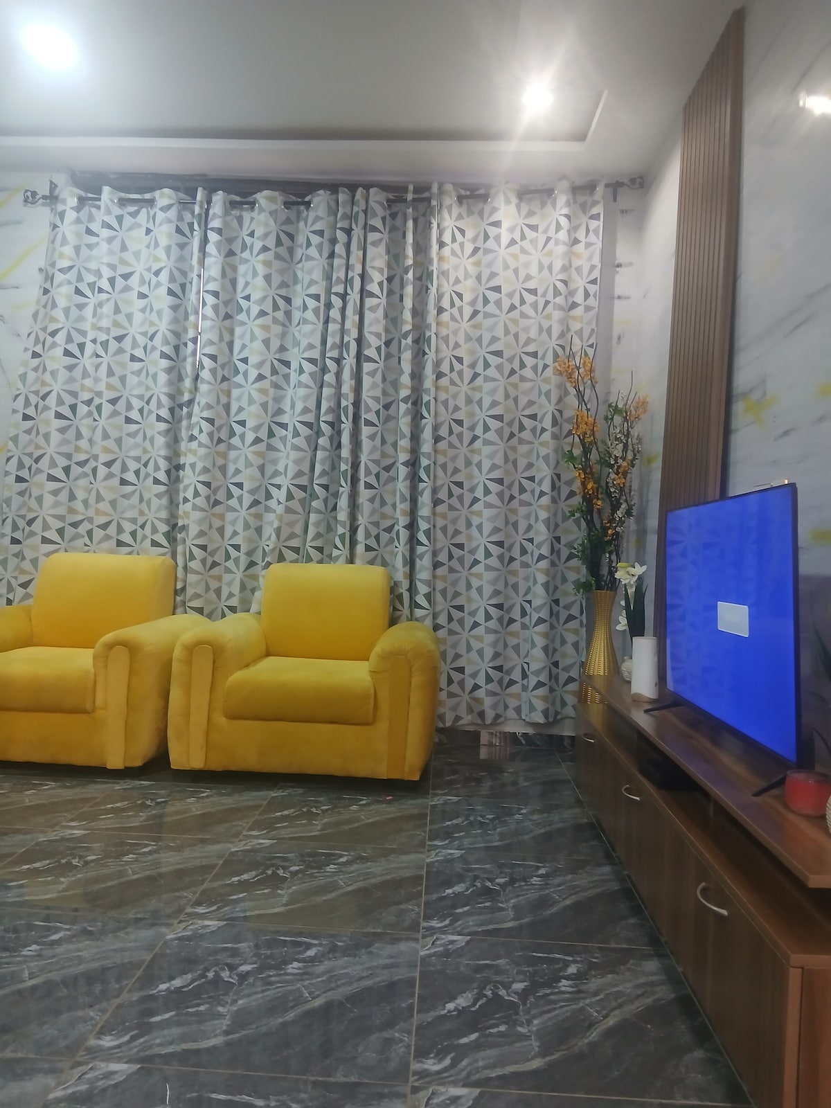 Lustrous 2BR à Danyame, près de KATH, Kumasi - Appartements à louer à Kumasi, Ashanti Region ...