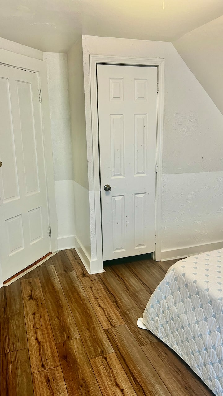Cozy Furnished Room(s) In Shared Home - Portland, ME