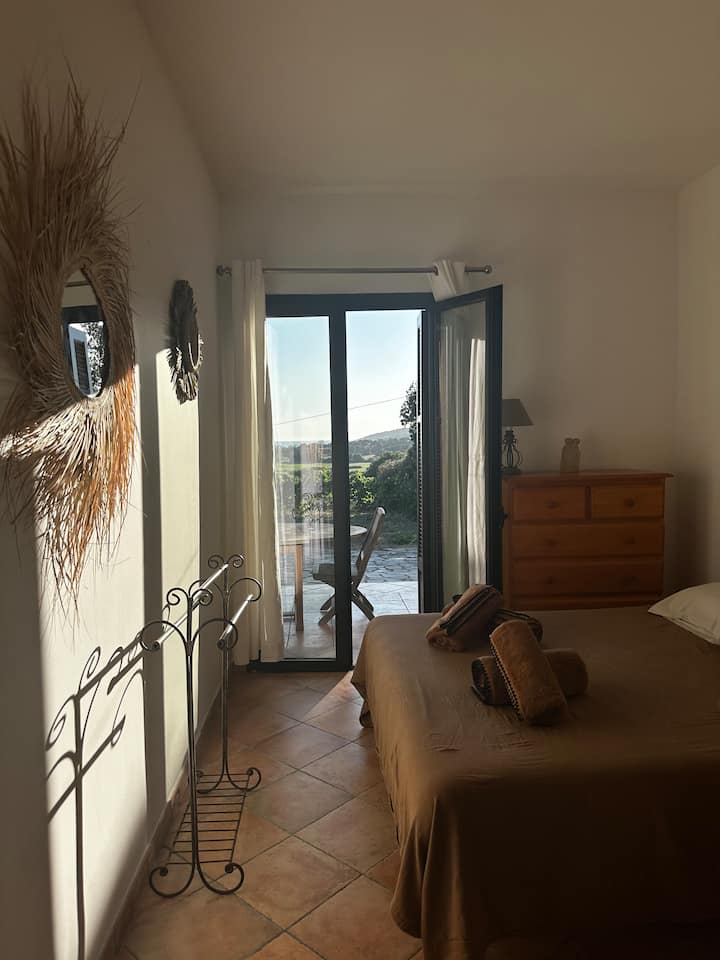 Splendide Appartement à Propriano, 2 Chambres - Olmeto