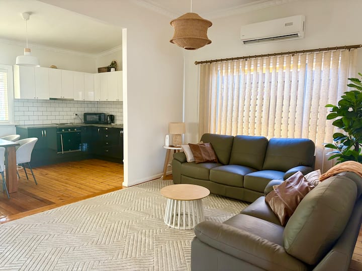 Lucy Lu - Central Location - Broken Hill