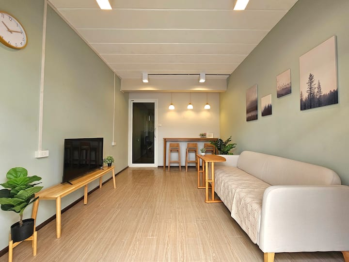Cozy House For 8 / 400 Meters To Bts Phayathai - Dusit District