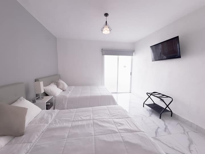 Modern Quadruple Boutique Suite In Downtown (102) - Cancún