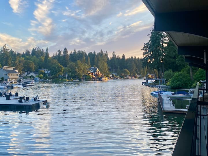 Lakefront Condo On Oswego Lake - Oregon