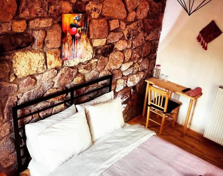 Kazdağlarında Doğa Icinde Otel Odası - Ayvacık