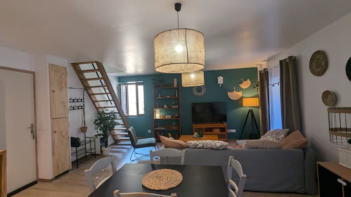 "Les Coucous "
F3 En Duplex Dans Le Village - Lac de Fenestre