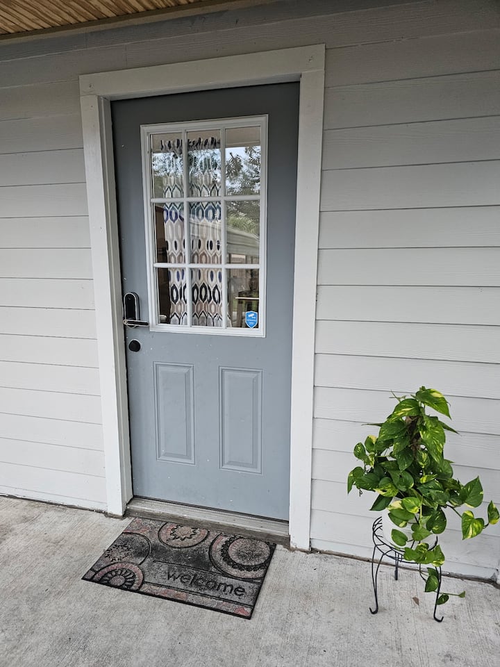 Cozy Tiny Home - Jacksonville, FL