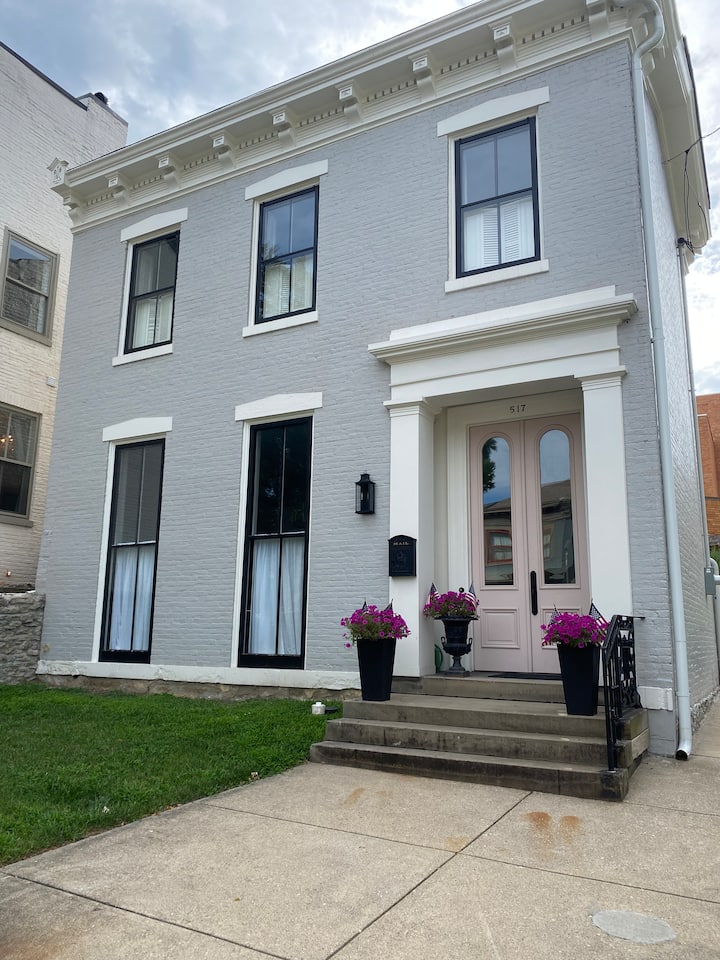 The Rosa Stay A Historic Gem In Downtown Madison - Clifty Falls State Park, Madison