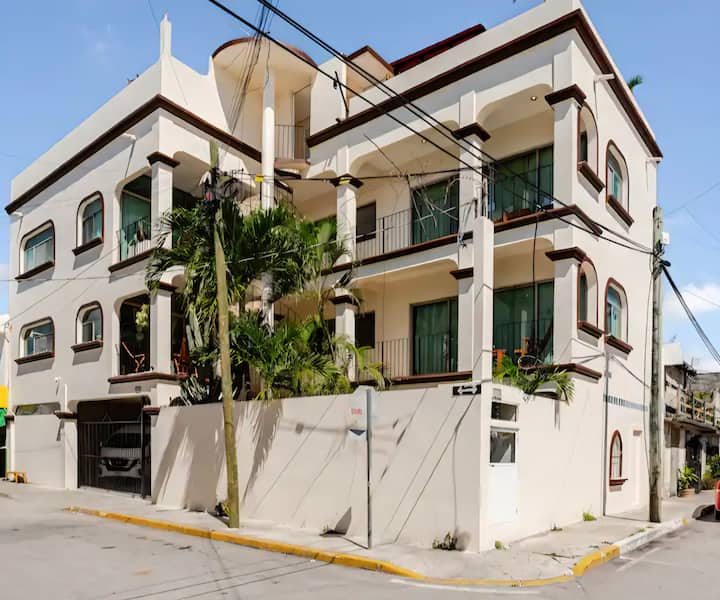 Nqnb 4 Unit Plus Rooftop Lounge And Pool Amazing. - Playa del Carmen