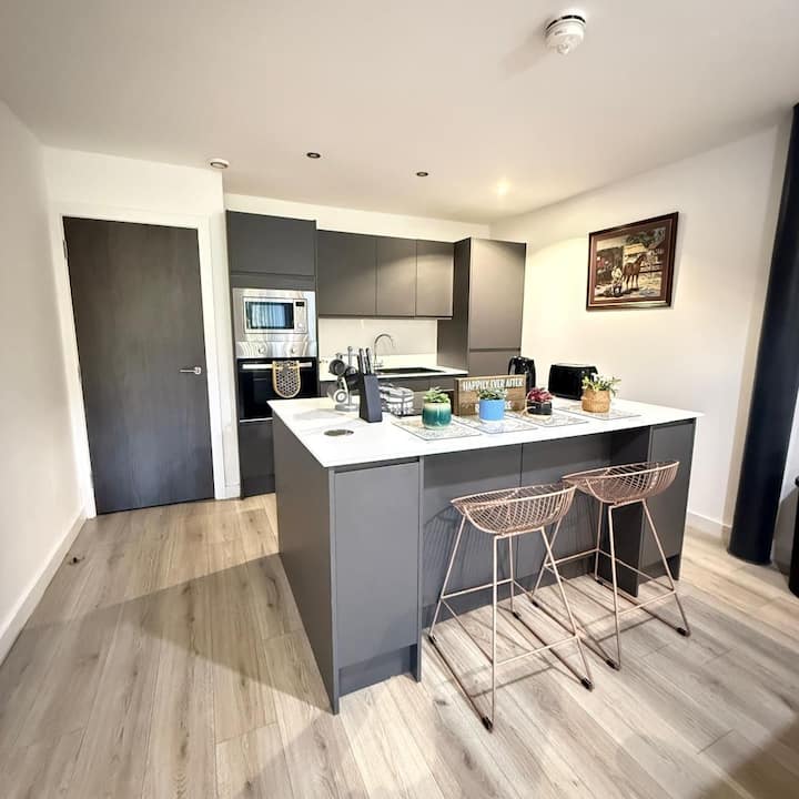 City Centre, Long-stay Discounts, Free Parking, Wf - Bradford