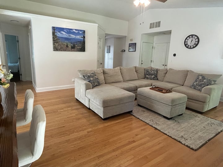 Cozy Home Outside Of Asheville - Serra Nevada