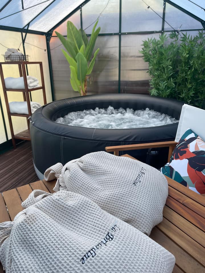 Love Room Avec Jacuzzi Privatif – 40 Min De Paris - Fontenay-Trésigny