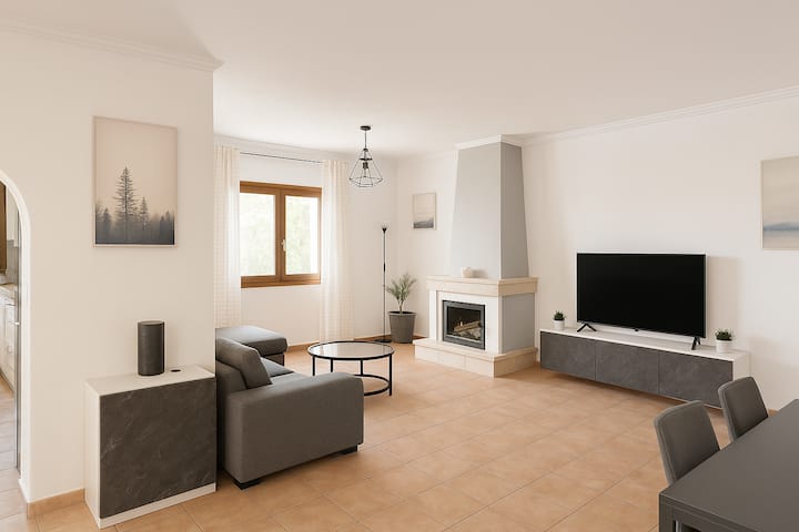 Spacious Villa, Heated Private Pool, Sleeps 7 - Calp