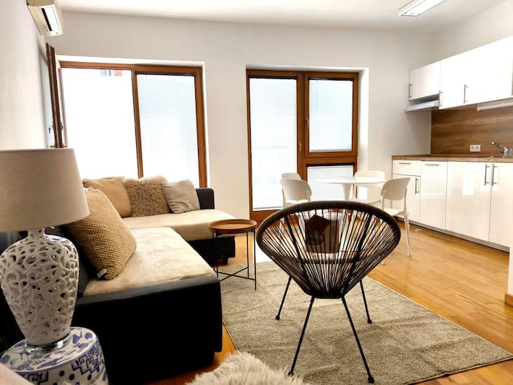 Absolutely Central! New For You - Bratislava