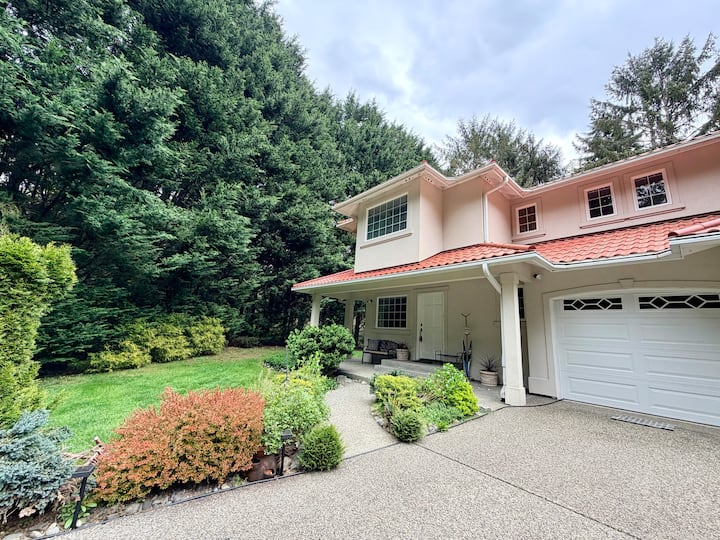 Riverside Bliss Cozy Beds, Fireplace & Gbit Wifi - North Bend, WA