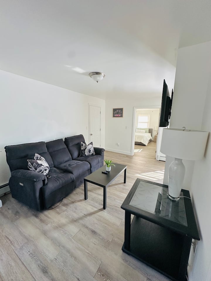 Alda’s Place (30 Min To Nyc) - Yonkers, NY