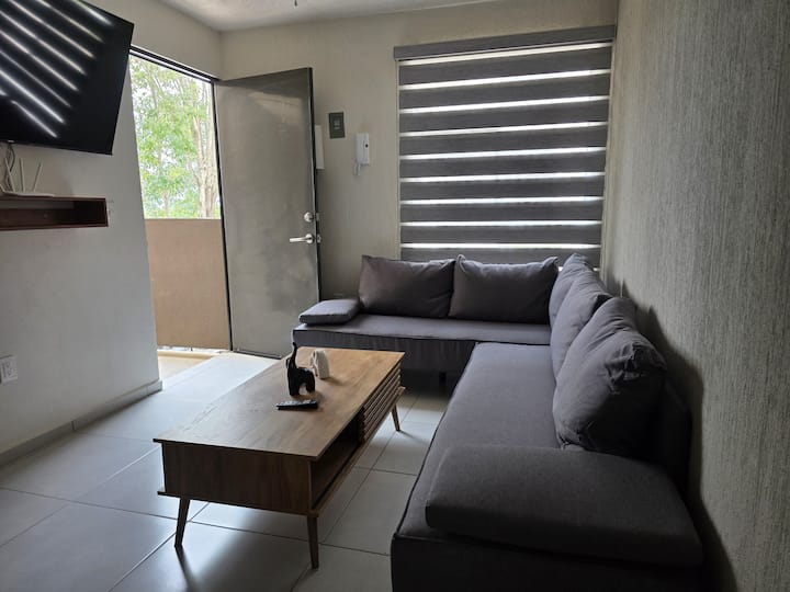 Departamento Paula/ Wifi/ Tranquilo/ Cerca Cusur - Ciudad Guzmán