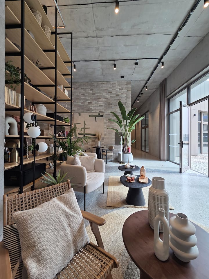 Deluxe 2+kk Apartment, 2 Balconies,parking, Gym - Brno