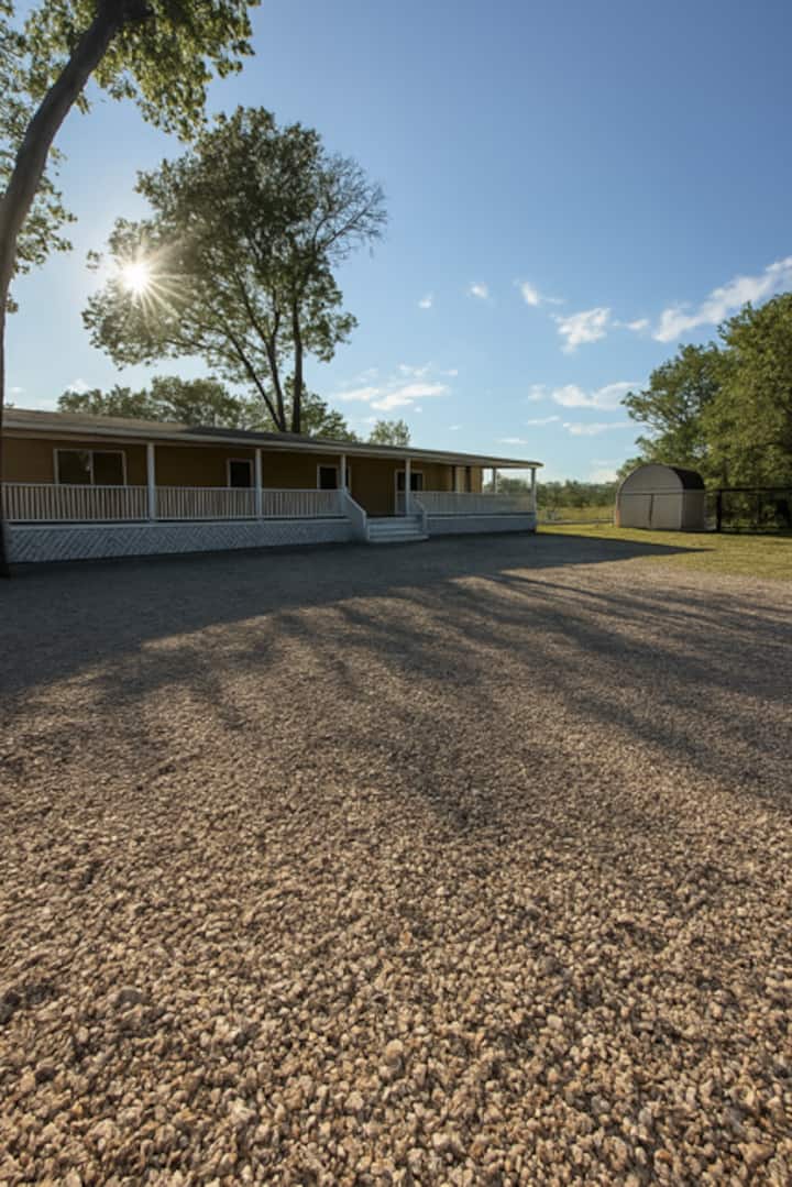 Whispering Pines - Chandler, TX