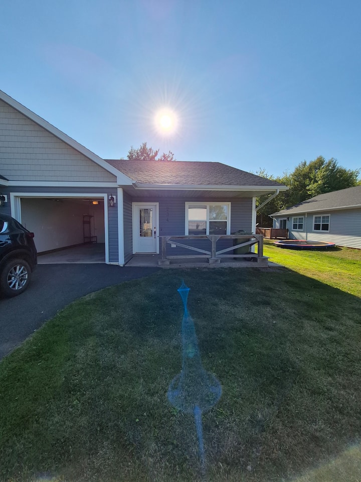 House On Hollis - Charlottetown