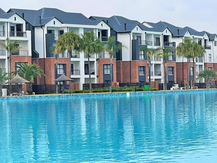 Modern 2br Retreat At The Blyde - Tyger Valley