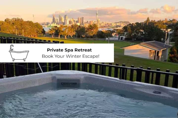 Panoramic City Views | Luxury Spa Haven - Auckland