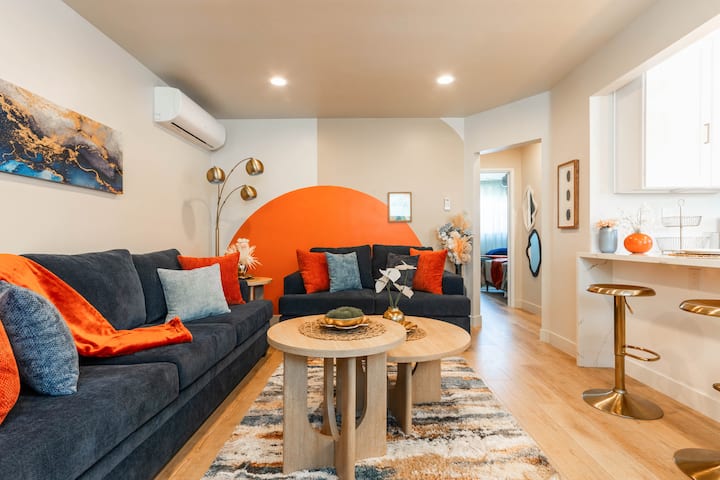 The Big Orange Retreat Near Sofi, Lax & The Forum - 康普頓