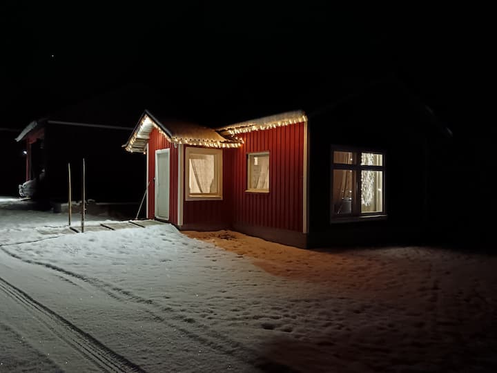 Ilmastoitu Mökki  Nelostien Varrella. - Rantsila