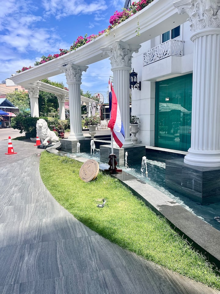 Central Romantic Cozy Condo - Pattaya