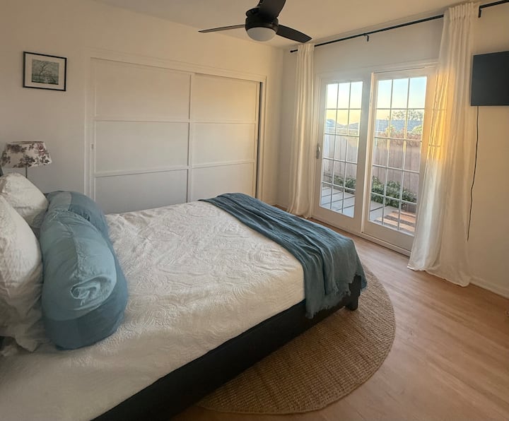Seabreeze Hideaway - Torrance, CA