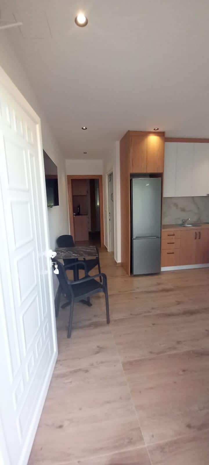 Luxury 1+1 Apartment In Ksamil - Ksamil